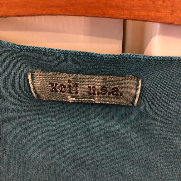 Xcit USA | Tops | Xcit Usa Blue Floral Detail Tee | Poshmark